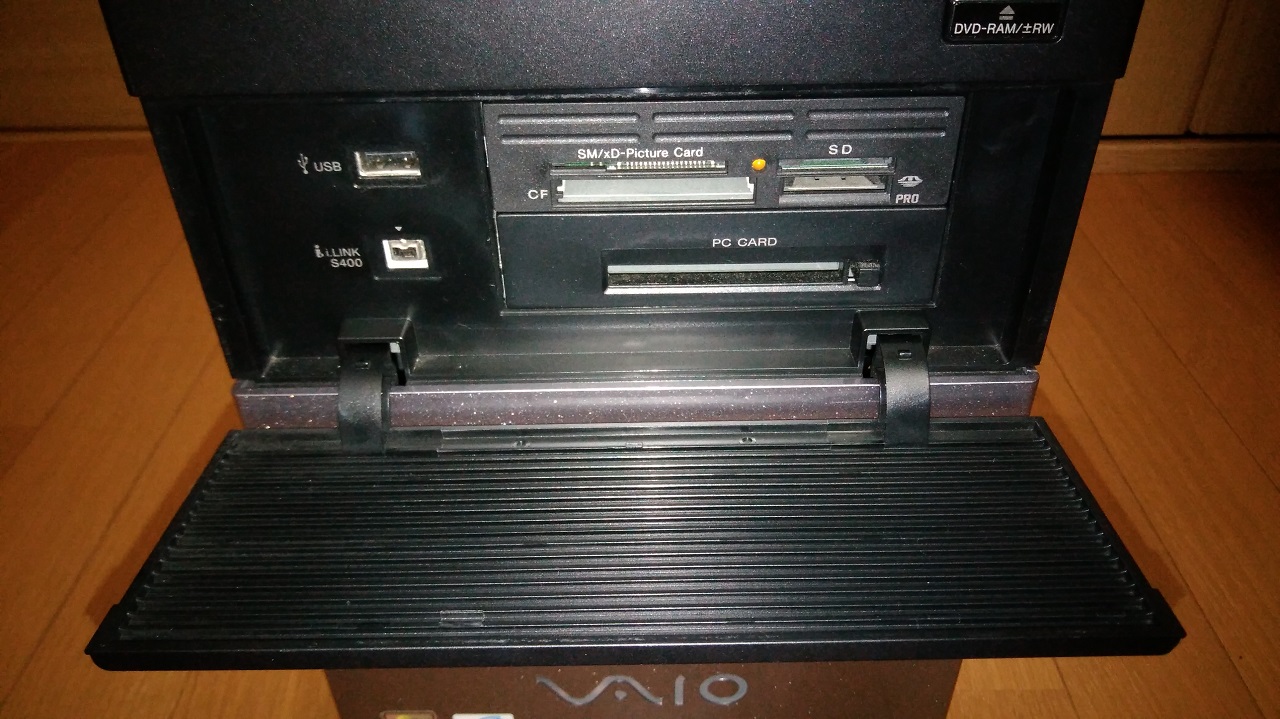 VAIO RC (type R)のケースで最新PC(Z390、第9世代CPU)を組み立てる#9 フロントUSB Type-C (USB 3.1 ...