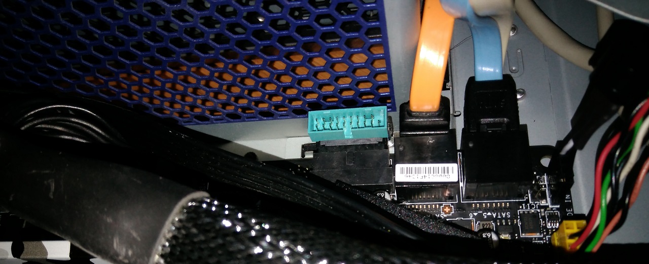 VAIO RC (type R)のケースで最新PC(Z390、第9世代CPU)を組み立てる#9 フロントUSB Type-C (USB 3.1 ...