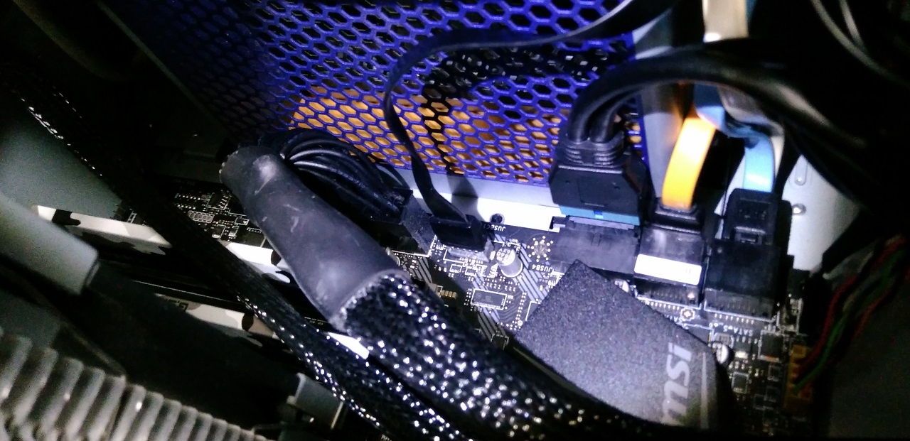 VAIO RC (type R)のケースで最新PC(Z390、第9世代CPU)を組み立てる#9 フロントUSB Type-C (USB 3.1 ...